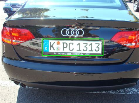 detect and recognize vehicle s license plate with machine