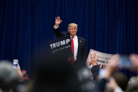 Donald Trump In Feud With Fox News Shuns Debate The New York Times