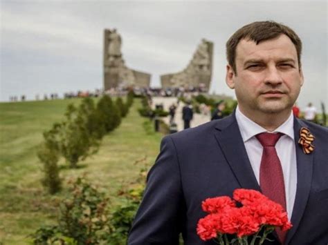 Да с завтрашнего дня покидаю пост главы администрации Таганрога
