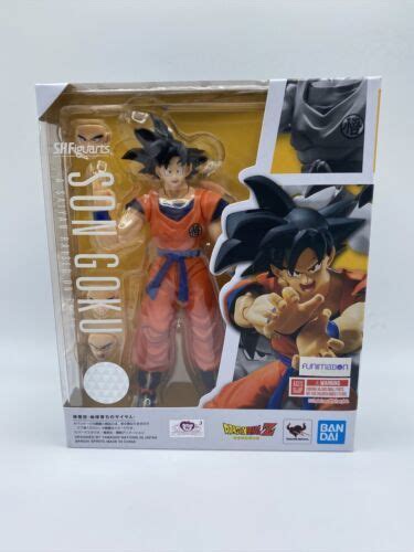 Son Goku A Saiyan Raised On Earth Dragon Ball Z Figure Bandai S H