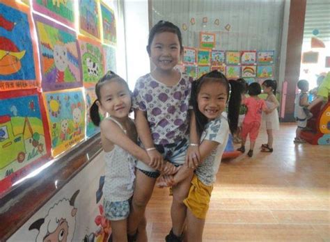 妈妈发现女儿内裤黄黄的，质问幼儿园老师，老师的话让她郁闷 每日头条