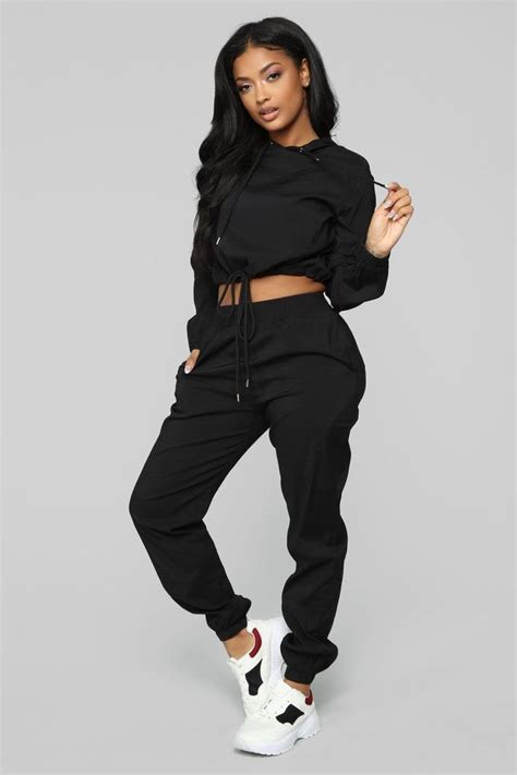 Cfa5301358b9fcbe7aa45b1ceea088c6 Sporty Outfits Fashion Fashion