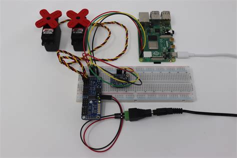 control servos with circuitpython and raspberry pi — the
