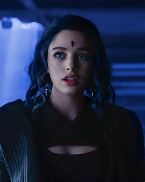 Teagan Croft Rachel Roth Em 2022 Jovens Titãs Ravena Jovens Titãs