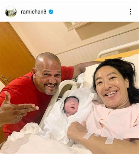 Dena前監督、ラミレス氏に第4子男児が誕生「パパそっくり」妻・美保さん明かす 野球 デイリースポーツ Online