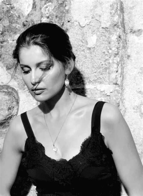 laetitia casta s sex