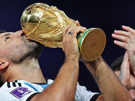 Aguero Slams Former Man Utd Rival For Disrespecting Argentina After