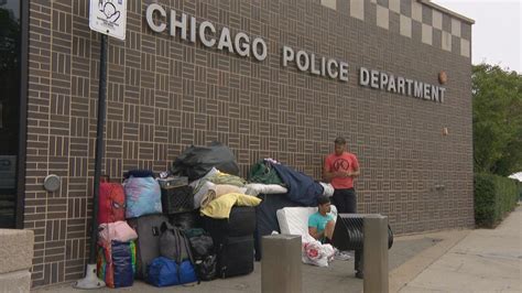City Officials Set Mid January Deadline For Some Migrants To Leave City