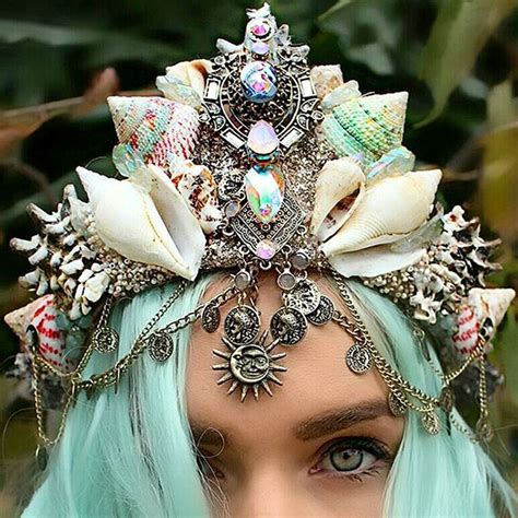Impressive Mermaid Crowns Made With Real Seashells Demilked
