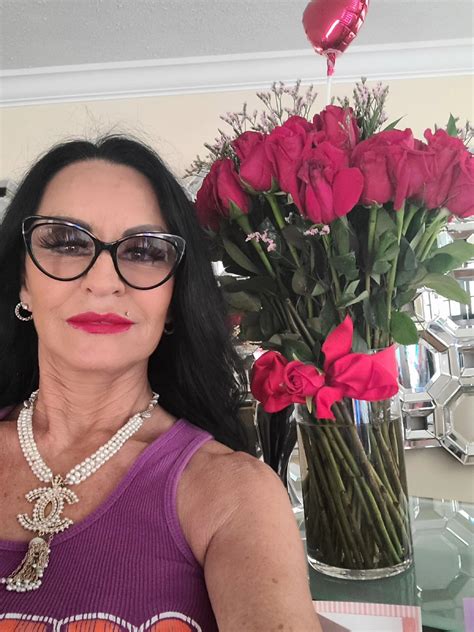 Rita Daniels On Twitter Thank You Tomer For The Beautiful Flowers And