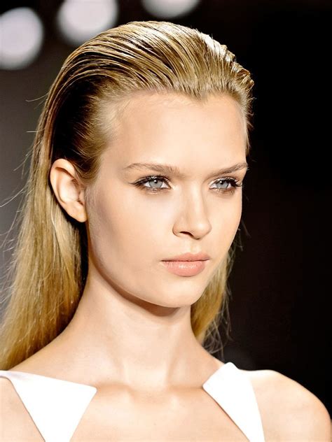 Wet Look Hairstyle Inspiration More Wet Look Hair Hairstyle Long