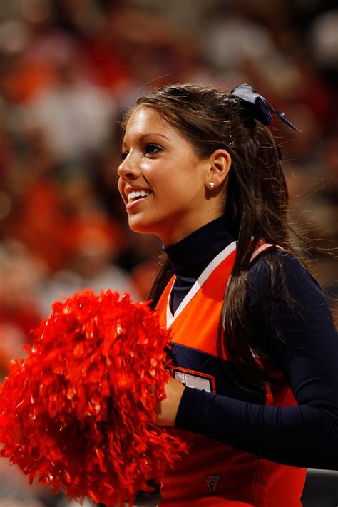 The 25 Hottest Cheerleaders In The 2011 Ncaa Tournament