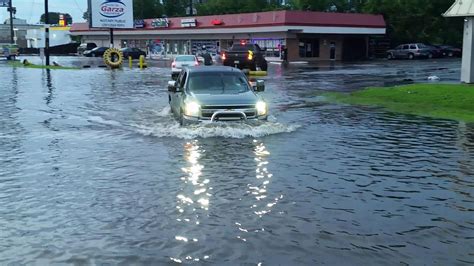 heavy rains wallop houston area causing widespread flooding cbs news