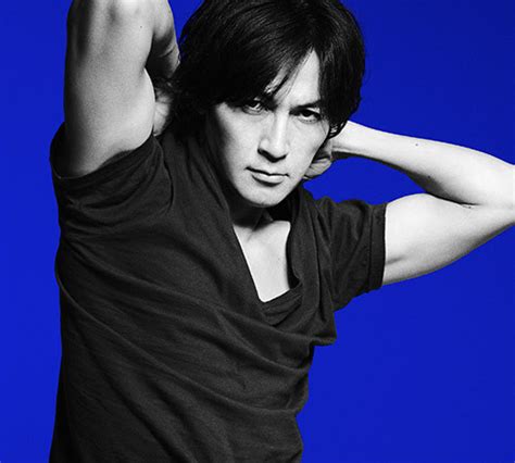 日本音樂速報／稲葉浩志 火燙新曲用不同螢幕秀音樂 Ettoday名家新聞 Ettoday新聞雲
