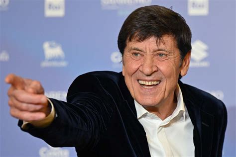 Gianni Morandi Anniversario Romantico Conoscete La Moglie Al Suo