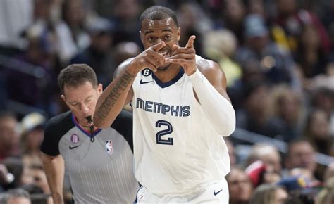 Jokics Triple Double Lifts Nuggets Over Grizzlies 113 97 Vancouver