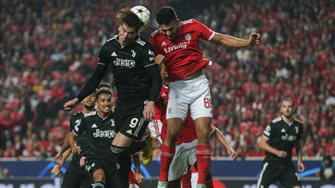 Resumen Goles Y Highlights Del Benfica 4 3 Juventus De La Jornada 5
