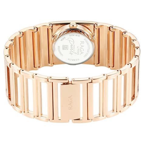 Buy Online Titan Raga Power Pearls Quartz Analog Mother Of Pearl Dial