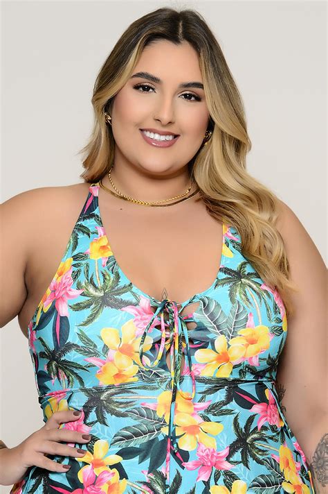 Maiô Plus Size Com Bojo E Saída Embutida Verde Água Vk Moda Plus Size