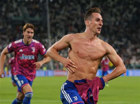 Juve Milik E Candreva Il Var Non Ha Migliorato Il Calcio Lo Sta Solo