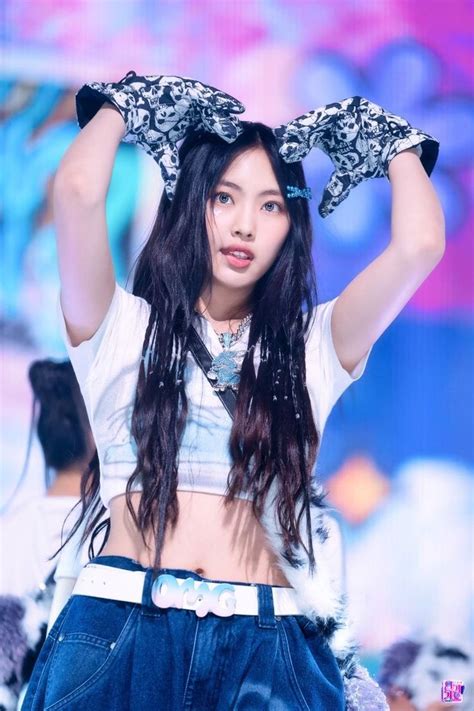 Newjeans Hyein ⋆ ˚｡⋆୨୧˚ Newjeans New Jeans Style Kpop Outfits Kpop