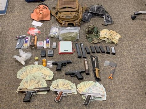 Tn Man On Parole For Murder Case Now Facing Gun Drug Charges
