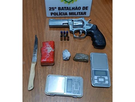 Homem é Preso Após Ser Flagrado Com Drogas E Arma De Fogo No Parque Das