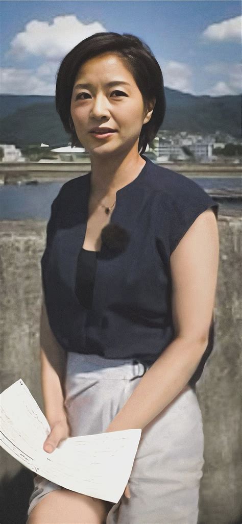 【画像】膳場貴子 女性 仕草 セクシーポーズ 女性