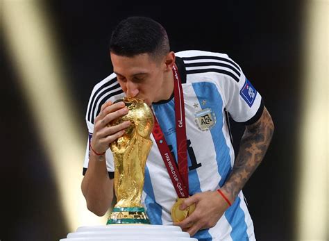 Ángel Di María Se Retractó De Su Retiro Y Seguirá Jugando En La
