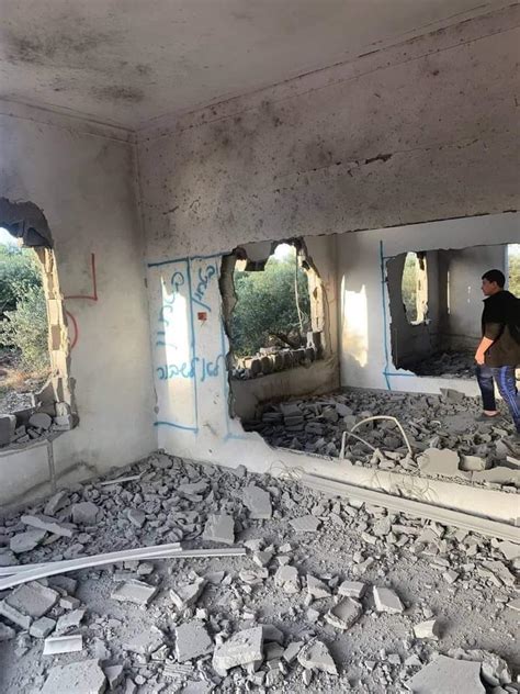 الاحتلال يفجر ويهدم منزل الأسير عمر جرادات في السيلة الحارثية