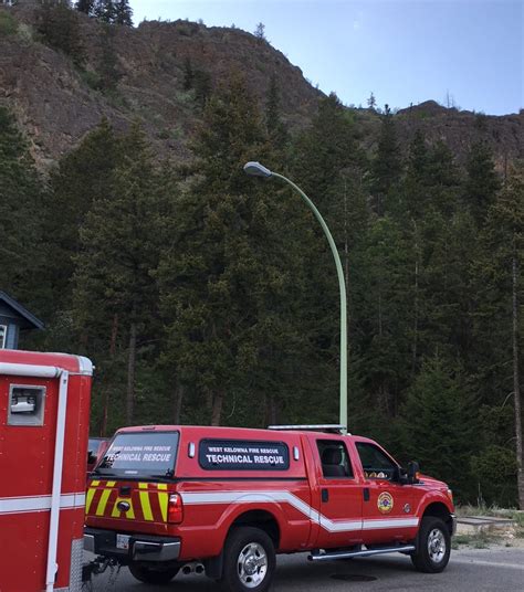 Hikers Rescued From Mount Boucherie In West Kelowna Globalnews Ca