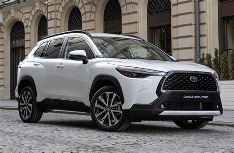 Toyota Corolla Cross 2022 Cena