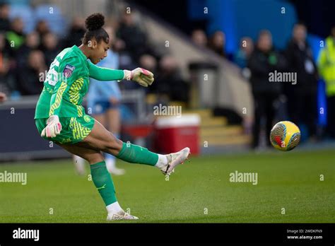 Manchester On Sunday 21st January 2024 Khiara Keating 35 Gk Of