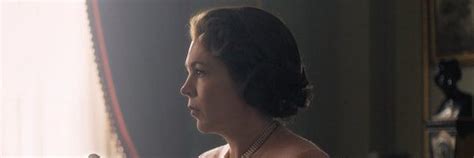 The Crown Season 3 Teaser Trailer Olivia Colman Is Queen Elizabeth Ii