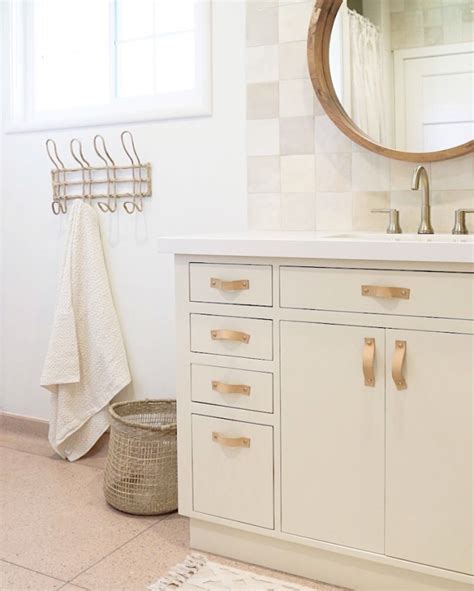 Cloe X 8 Ceramic Tile In Creme Bedrosians Tile Stone 48 Off