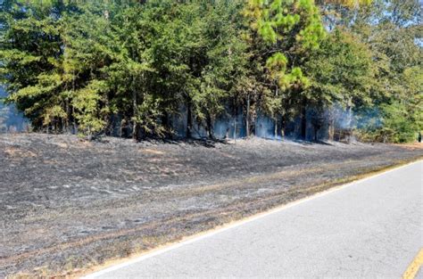 Firefighters Battle Brush Fire That Threatened Two Homes In Bratt