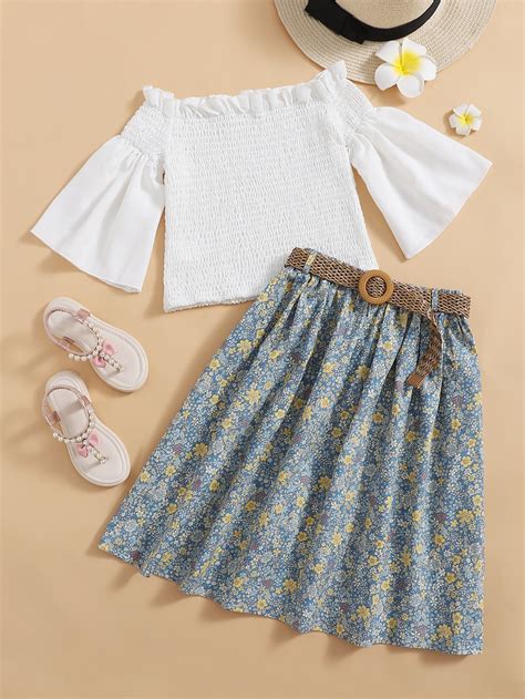 Shein Schulterfreies Top Mit Rüschen And Rock Set Mit O Ring Gürtel Und