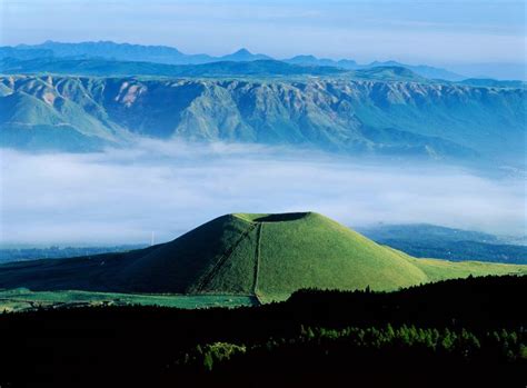 まるで緑のビロード！熊本・阿蘇で絶対見るべき絶景5選 熊本県 Travel Jp[たびねす]