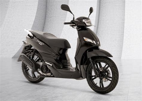 Motorrad Vergleich Peugeot Tweet 200 Active 2022 Vs Peugeot Django 125