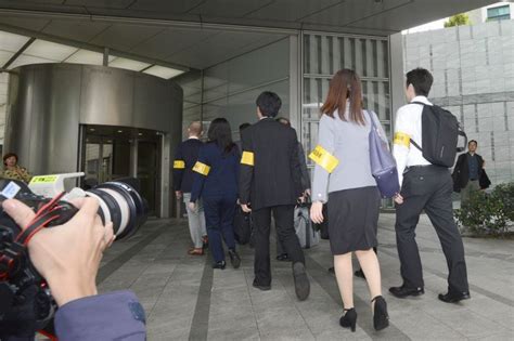新入社員自殺：電通に強制調査 是正勧告へ 東京労働局 [写真特集5 7] 毎日新聞