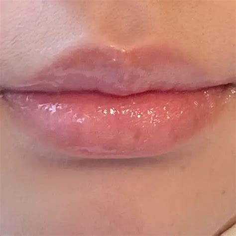 ひ か り On Lips 「キャンメイク メロウデューリップマスク 01 ¥792 」 Lips