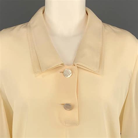 Valentino Vintage Size L Cream Silk Double Collar Short Sleeve Blouse