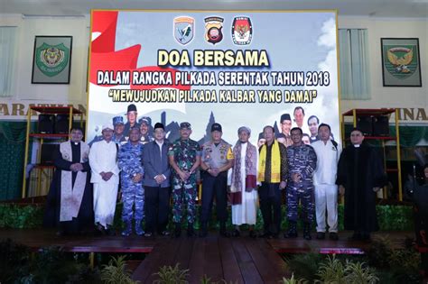 Sukseskan Pilkada Kalbar Tokoh Lintas Agama Doa Bersama