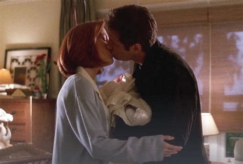 Kiss Photo David Duchovny Tv Couples Gillian Anderson Mulder Long