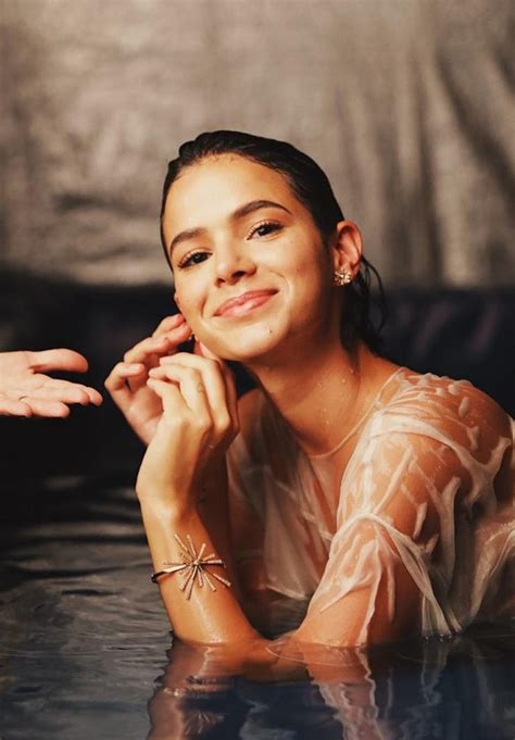 Esteticista Mostra Abdômen De Bruna Marquezine Antes E Depois De