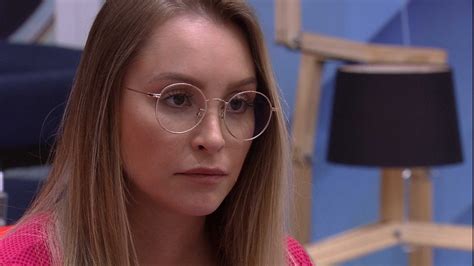 Bbb21 Carla Diaz Atende Big Fone E Indica Lumena Fiuk E Rodolffo Ao