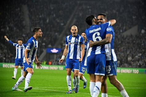 بورتو يلحق بركب المتأهلين في دوري أبطال أوروبا النهار