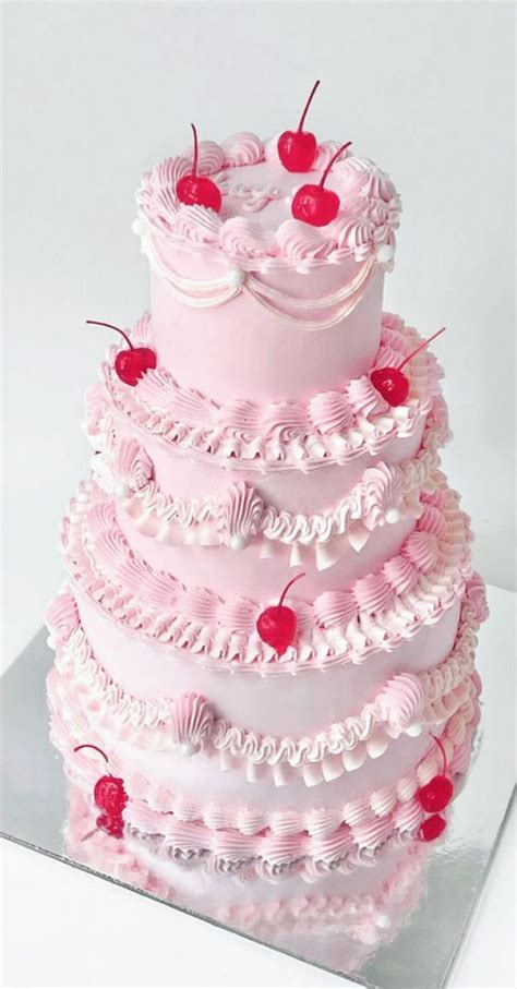 50 Lambeth Cake Ideas For Masterful Cake Decorating A Grand Tiered