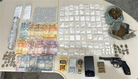Homem é Preso Por Tráfico E Posse Ilegal De Arma De Fogo No Btn Iii Em