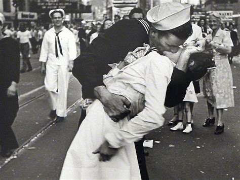 Muere El Marinero Que Protagonizó La Foto Del Beso En Times Square Tras
